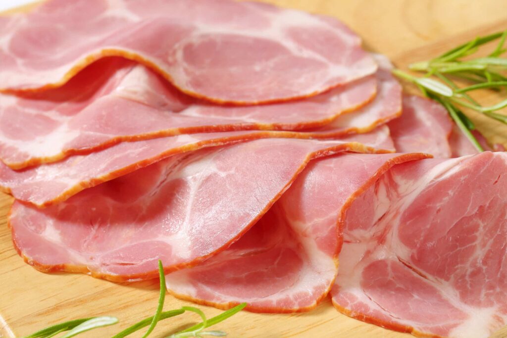 Sliced Smoked Collar Bacon x 200gr - FB Imports