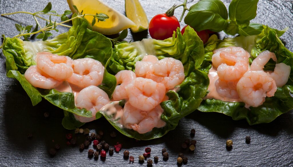 Cooked and Peeled Cocktail Shrimps 100/200 x 1kg - FB Imports